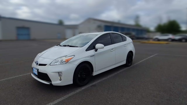 Used 2015 Toyota Prius | Carvana